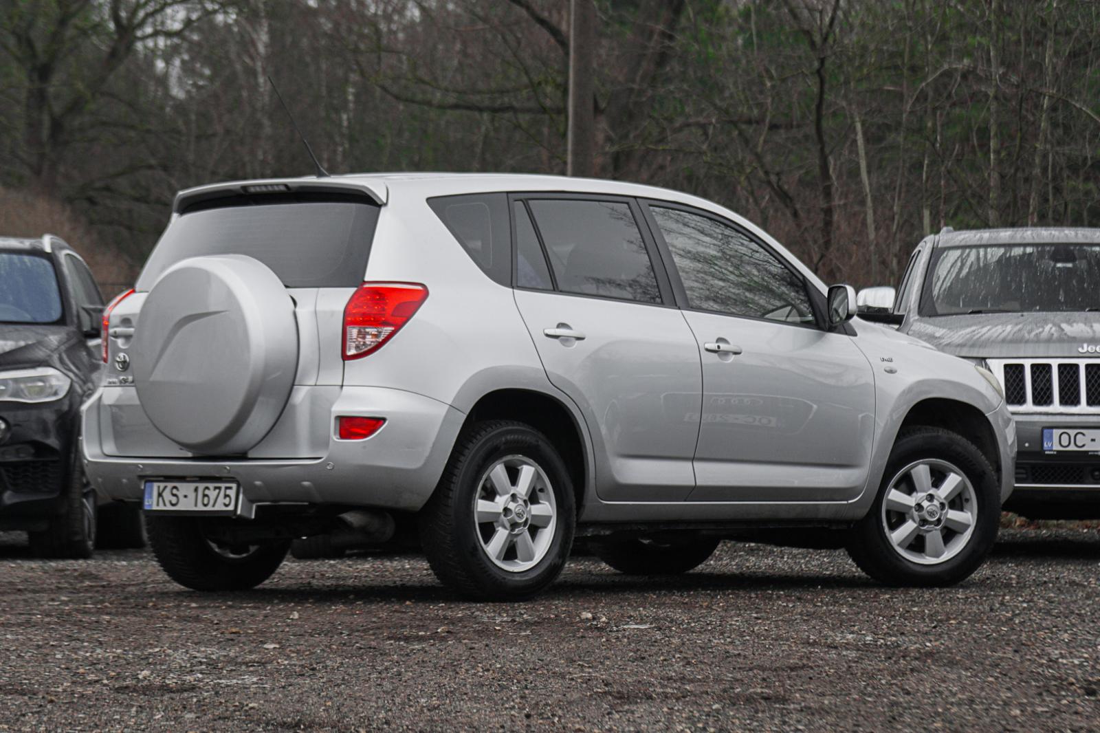 Pārdod Toyota RAV 4 - 2007 gada - Mūsu auto - rockcars.lv